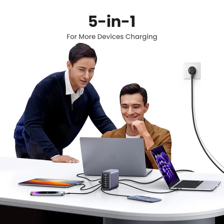 UGREEN Nexode 300W USB C GaN Charger-5 Ports Desktop Charger - Seasons 12
