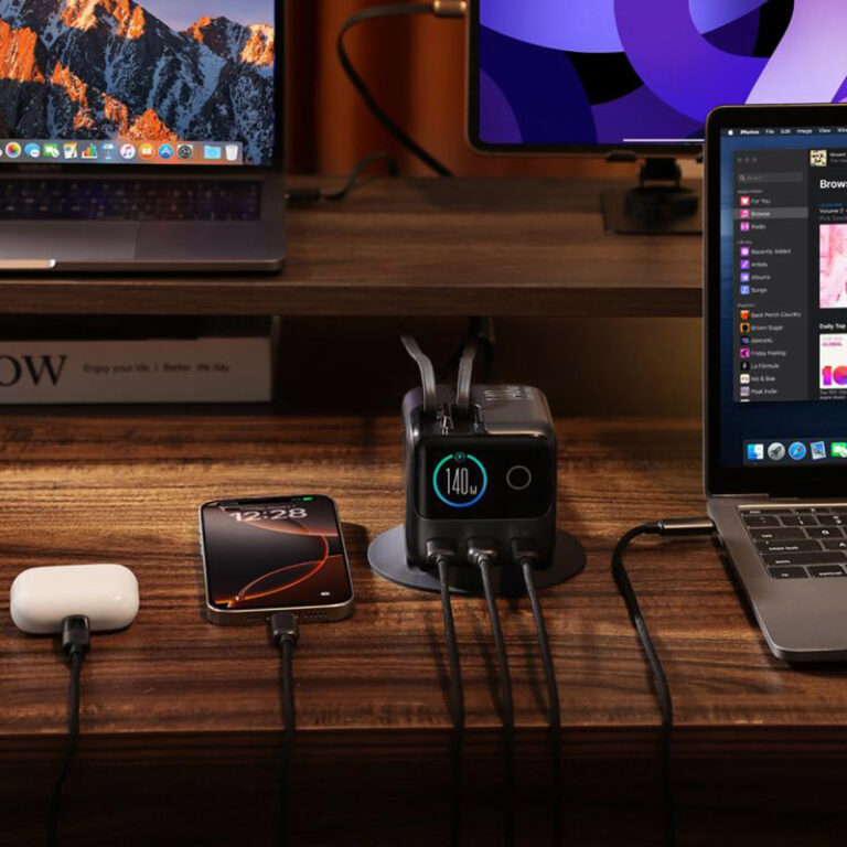 Joyroom Podix 140W 5-Port Desktop Gan Charger - Seasons 12